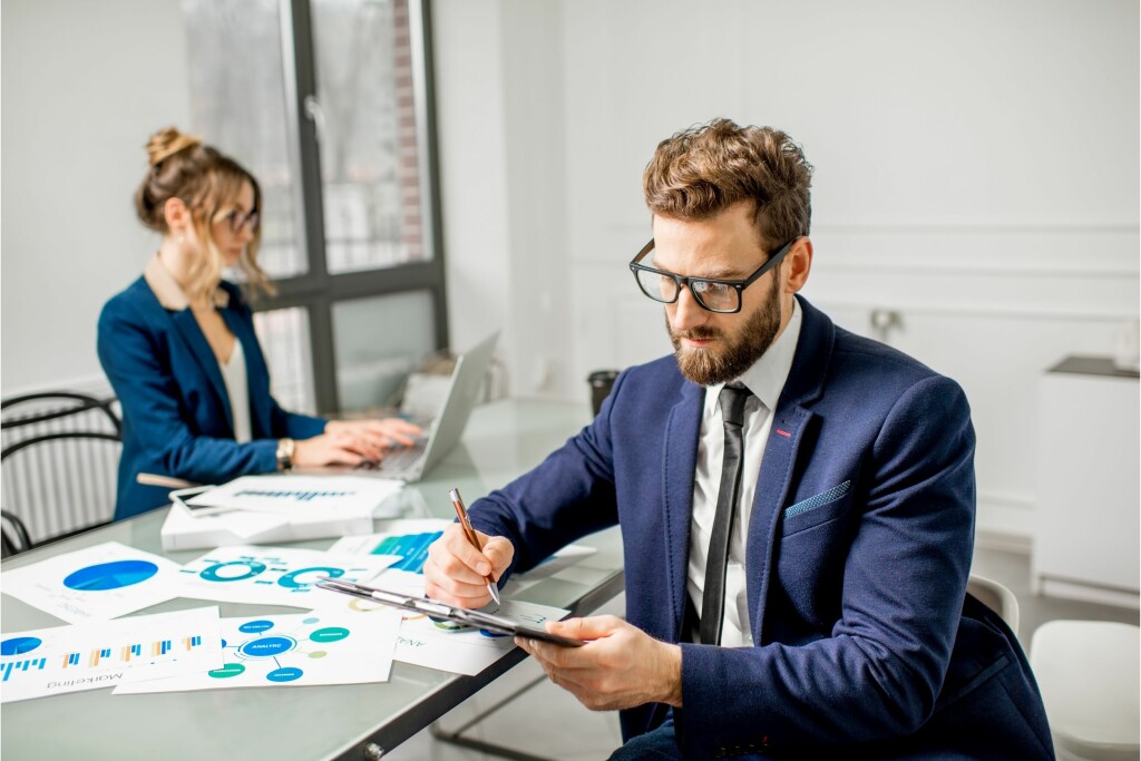 Top KPIs That Every Admin Department Should Keep Track Of | The ...