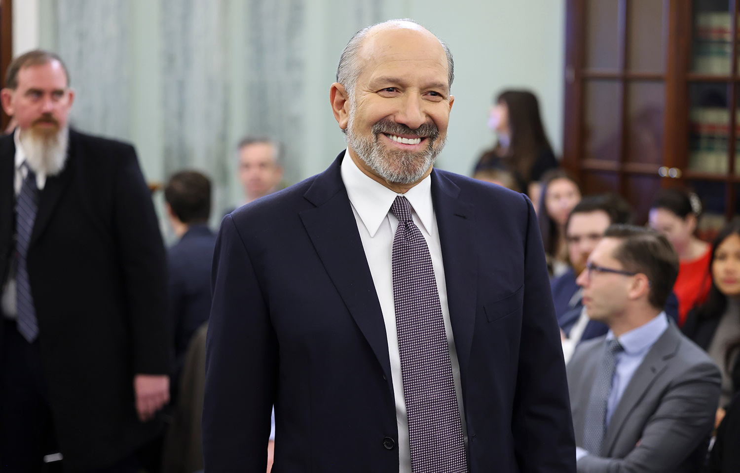 US confirms Howard Lutnick as commerce secretary amid uncertainty over ...