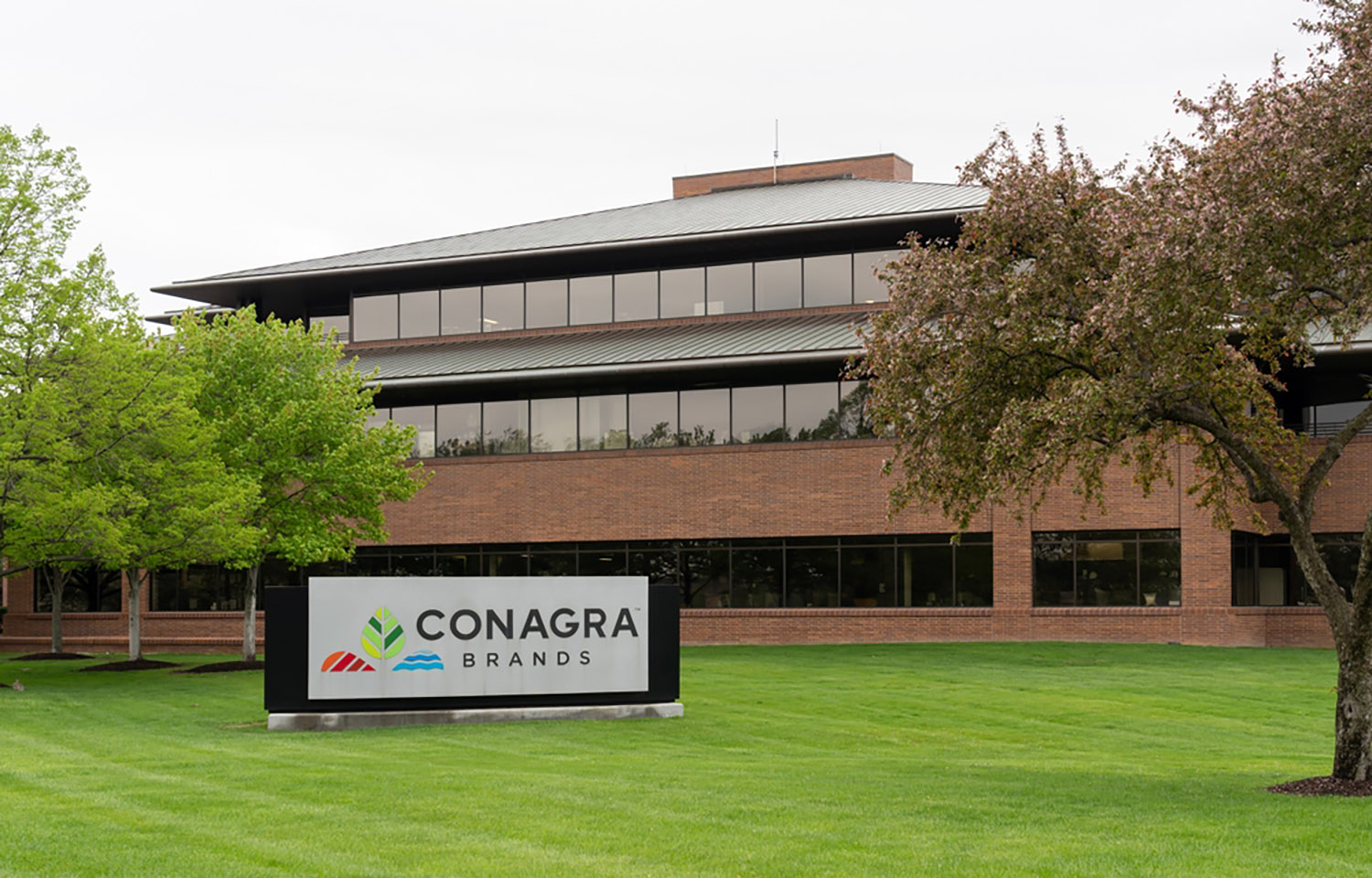 Conagra lowers 2025 fiscal year earnings forecast again, citing supply ...