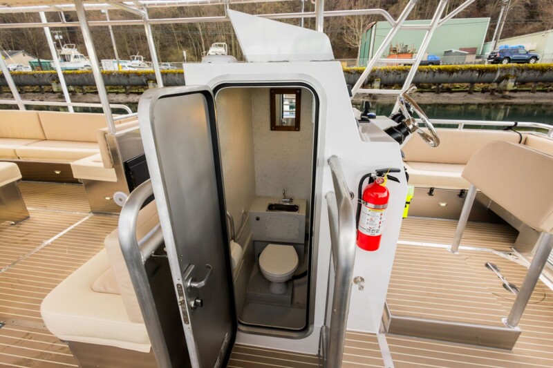 Brix Marine launches custom RHIB for Hawaiian tour operator | WorkBoat