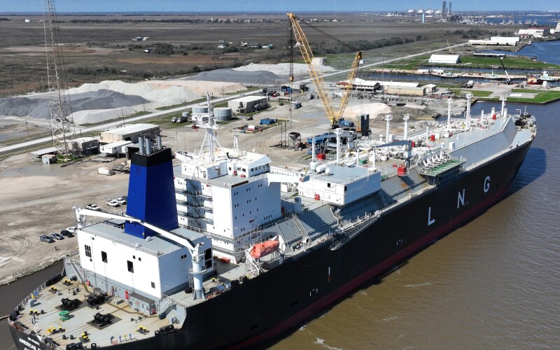 Crowley deploys newly reflagged LNG carrier to serve Puerto Rico | WorkBoat