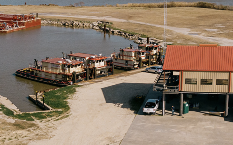 Crewman dies in Houston Ship Channel capsize | WorkBoat