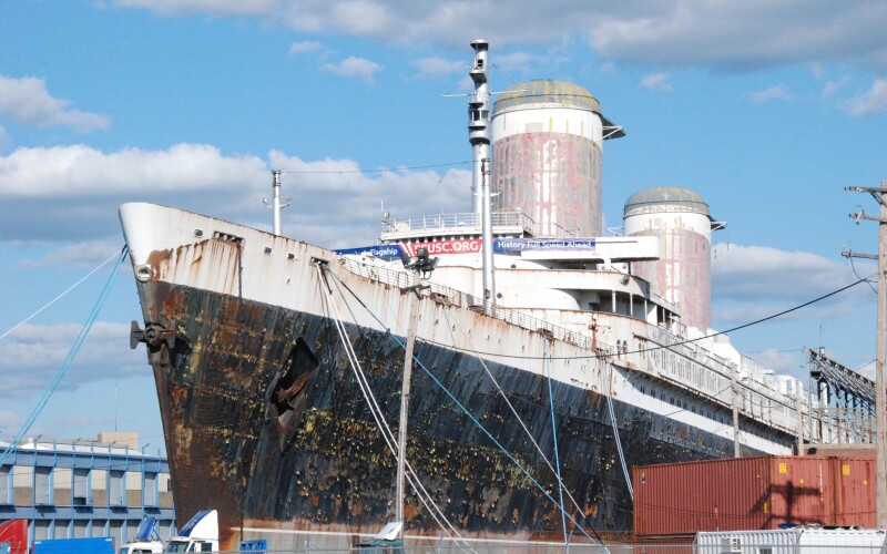SS United States may be sunk for artificial reef | WorkBoat